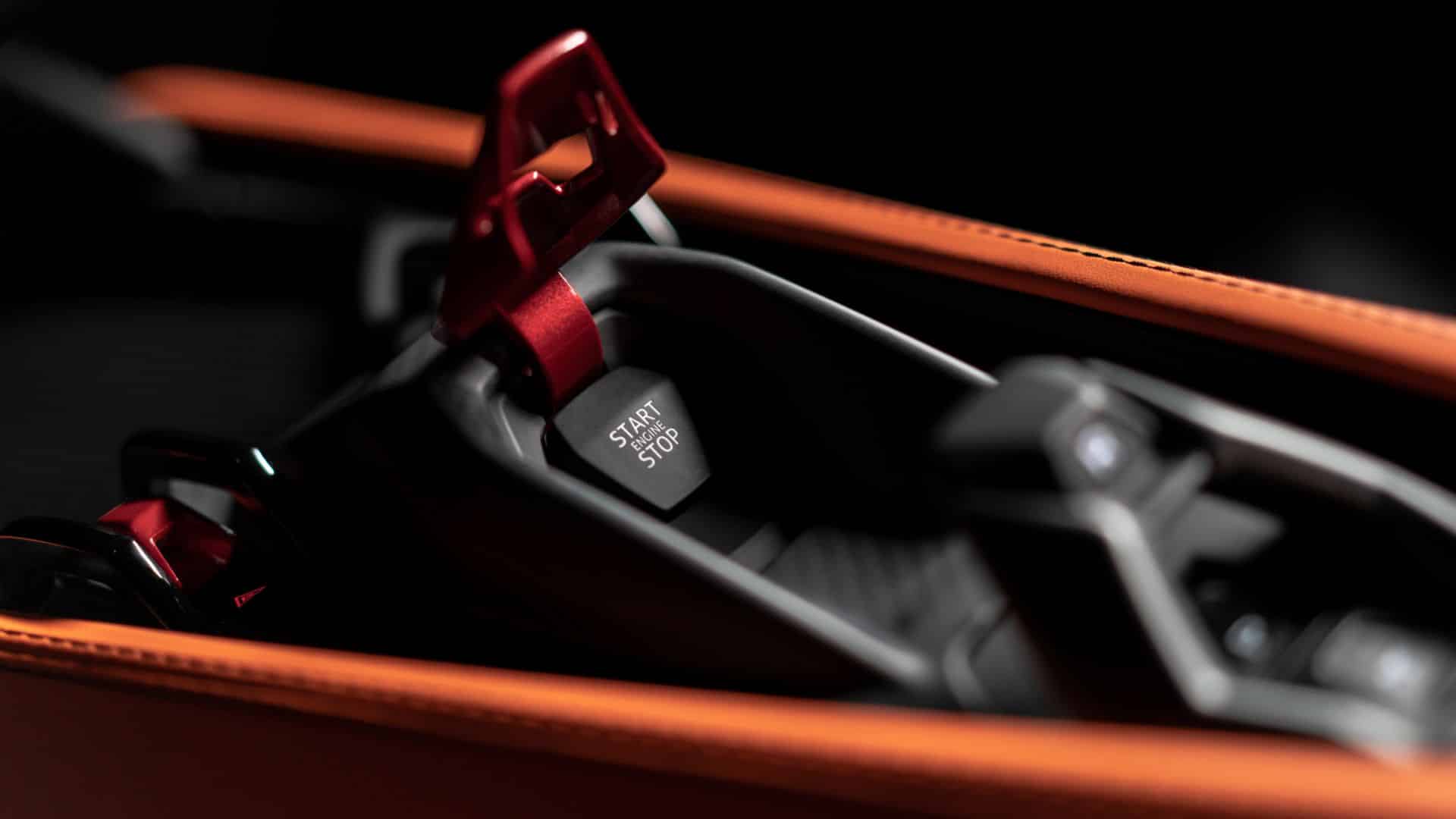 Lamborghini presents Revuelto, the first super sports V12 hybrid plug ...